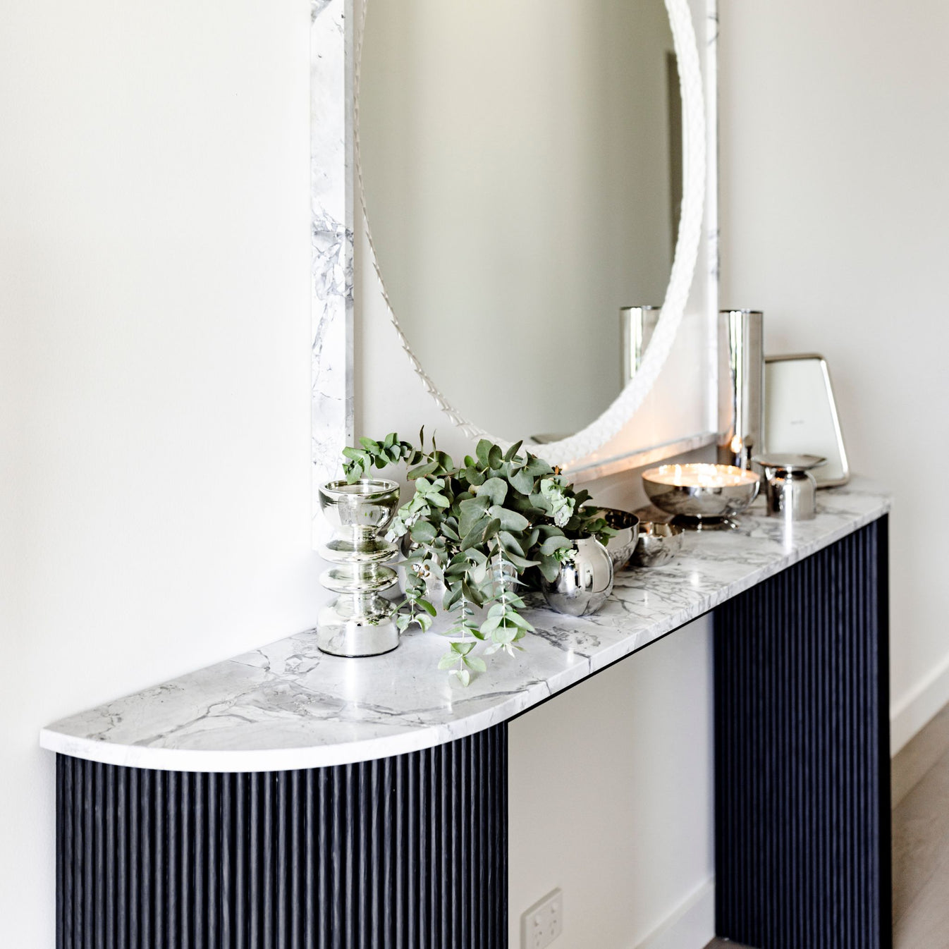 Arla Stone Hallway Table – Annuello